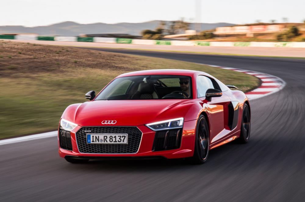 Đánh giá xe Audi R8 2017: Lựa chọn hàng đầu cho dòng xe thể thao cao cấp