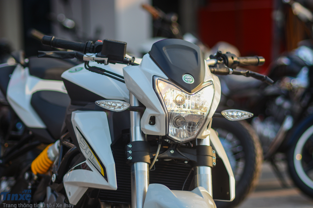 Chi tiết Benelli BN600i ABS 2018 giá 169 triệu Đồng tại Việt Nam