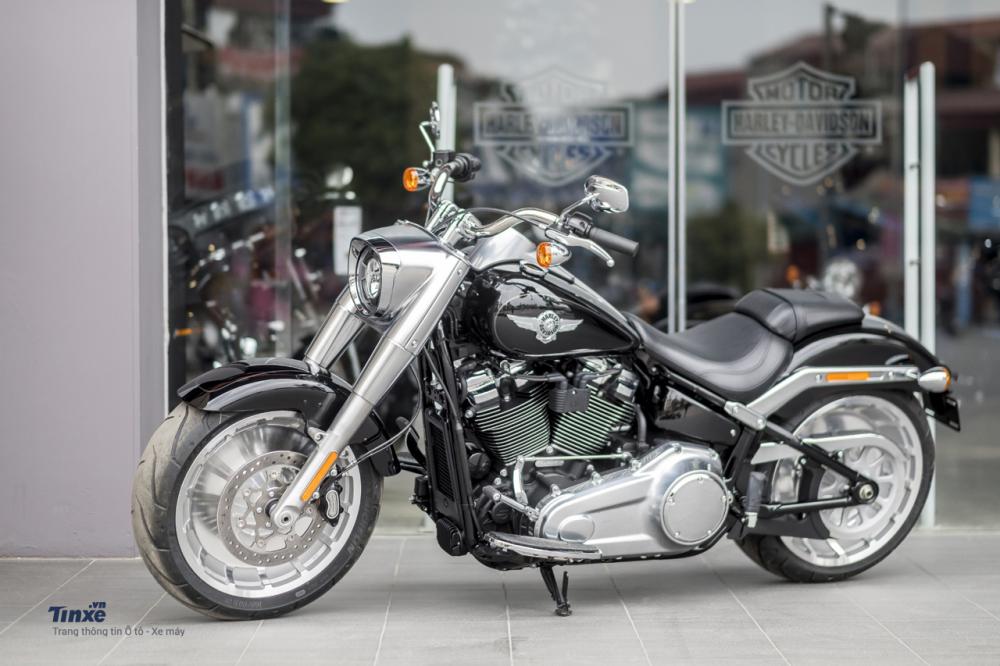 Khám phá Harley-Davidson Fat Boy 107 giá hơn 850 triệu VNĐ