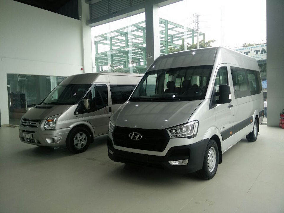 Hyundai Solati - Xe cạnh tranh Ford Transit sắp ra mắt