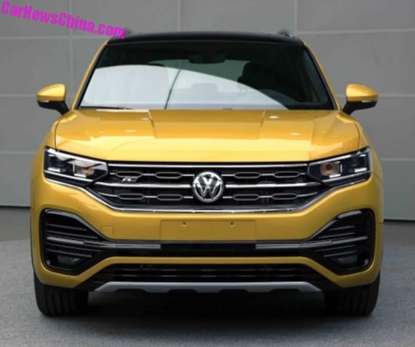 Volkswagen Tayron lộ diện rõ hơn, chuẩn bị đe dọa Hyundai Santa Fe