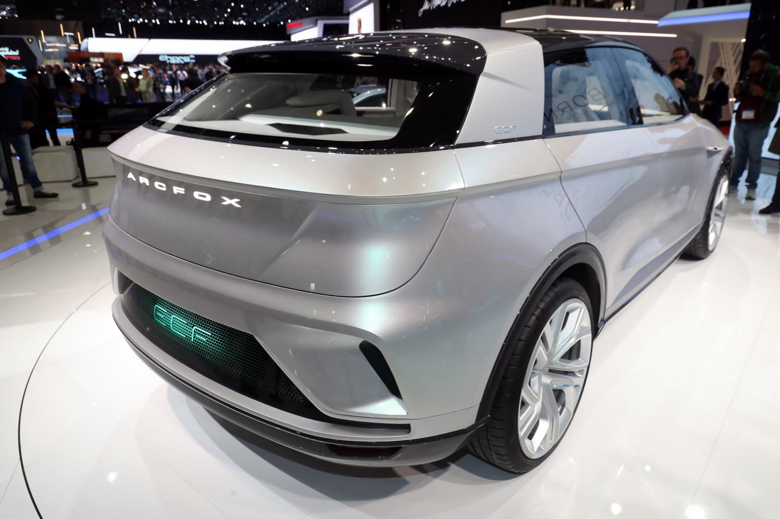 Arcfox ECF - Mẫu concept SUV điện được thiết kế bởi cựu giám đốc Volkswagen Group