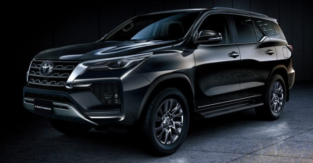 Vén màn Toyota Fortuner 2021 phiên bản dùng động cơ V6 4.0L