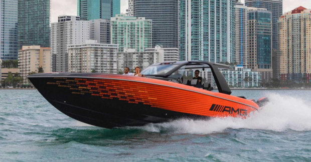 Cigarette Nighthawk AMG Black Series - Du thuyền thể thao mạnh 2.250 mã ...