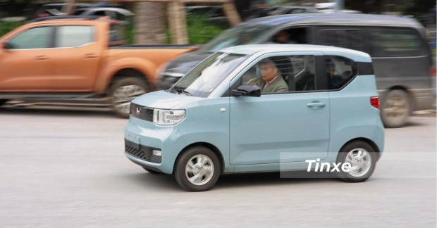 Ô tô điện giá rẻ Hồng Quang Mini EV đã lăn bánh tại Việt Nam