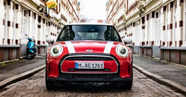 Bảng giá xe Mini 2024 và ưu đãi cập nhật mới nhất