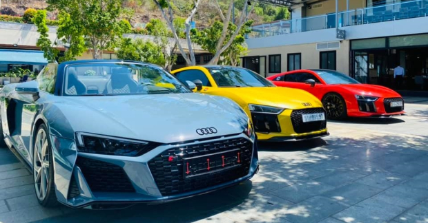 Bộ tứ Audi R8 tụ họp tại Vũng Tàu, R8 V10 Spyder 2021 đầu tiên về Việt ...