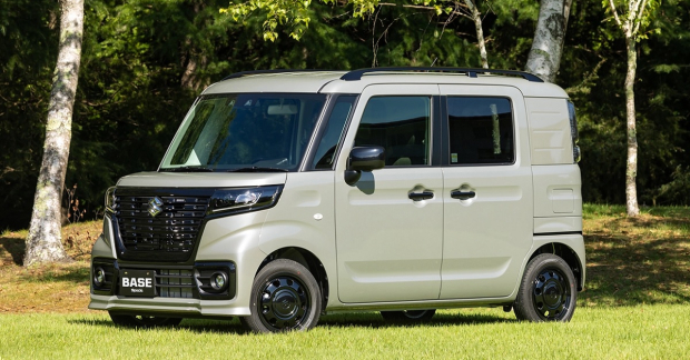 Suzuki Spacia Base 2023 ra đời nhằm phục vụ những khách hàng thường xuyên ngủ trên xe