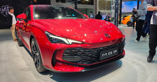 Đại lý hé lộ thời điểm ra mắt và giá bán dự kiến của MG7 tại Việt Nam ...