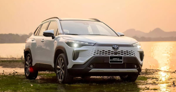 Toyota Corolla Cross bùng nổ doanh số tại Việt Nam nhờ phiên bản mới