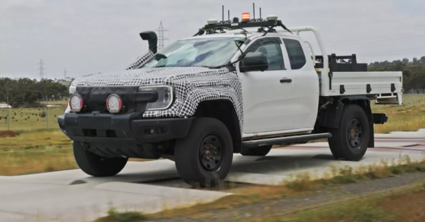 Ford "tra tấn" chiếc bán tải khốn khổ nhất thế giới Ranger Super Duty ...