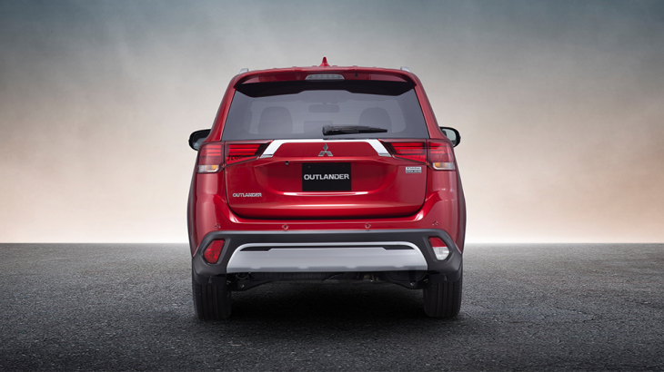 Giá xe Mitsubishi Outlander 2021 mới nhất trong tháng 6