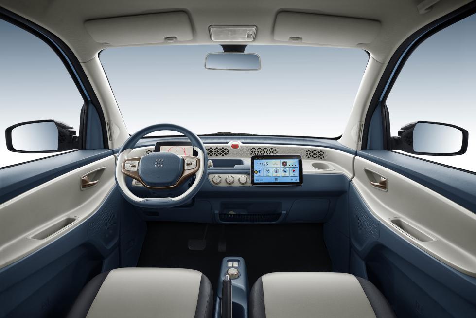 Ô tô điện 4 chỗ Dongfeng FengGuang Mini EV chính thức trình làng, giá ...