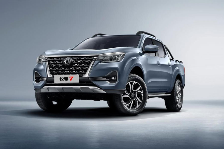 Vén màn Ruiqi 7 - phiên bản có nội thất sang trọng hơn của xe bán tải ...