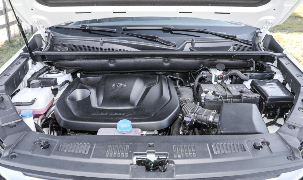 Changan CS75 Blue Whale Edition 2023 mới ra mắt có gì hấp dẫn?